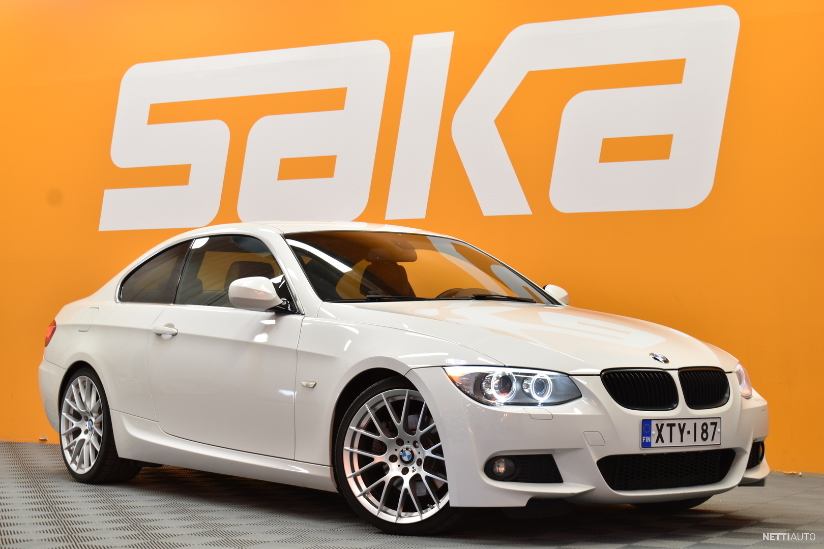 BMW 325 E92 LCI Coupé M-Sport ** Harman/Kardon / Individual nahat ...