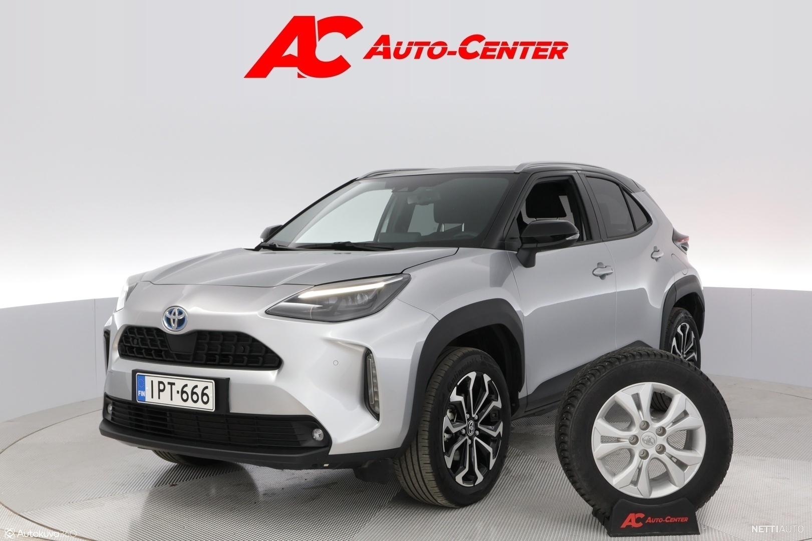 Toyota Yaris Cross 1,5 Hybrid AWD-i Intense - Plus-paketti / Lämpöratti ...