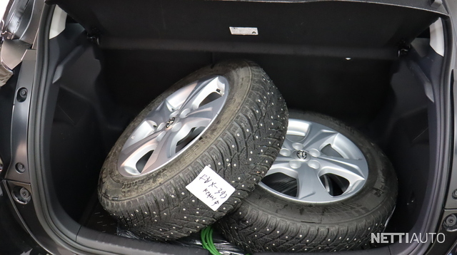 Toyota Yaris 1,5 Hybrid 116 Intense Plus *Vetokoukku*Lämpöpaketti ...