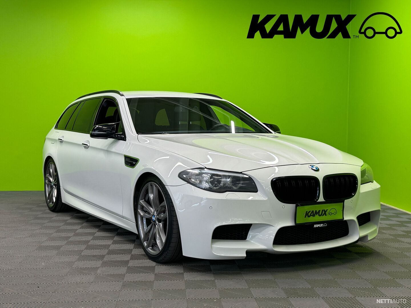 BMW M550d F11 Touring A xDrive // Harman & Kardon / Comfort-penkit ...