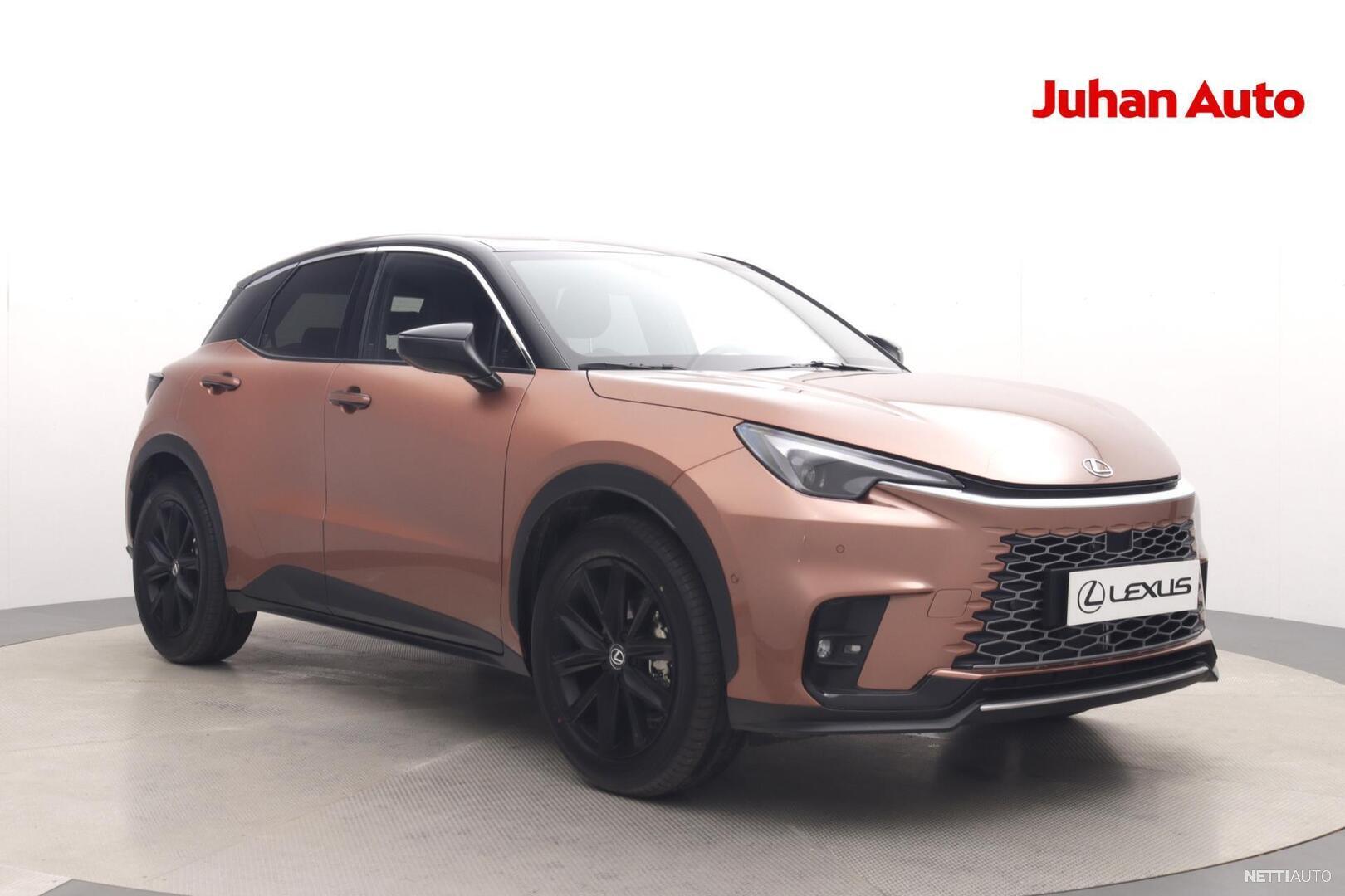Lexus LBX 200h Original Limited Edition, uusi ajamaton auto! Maastoauto ...