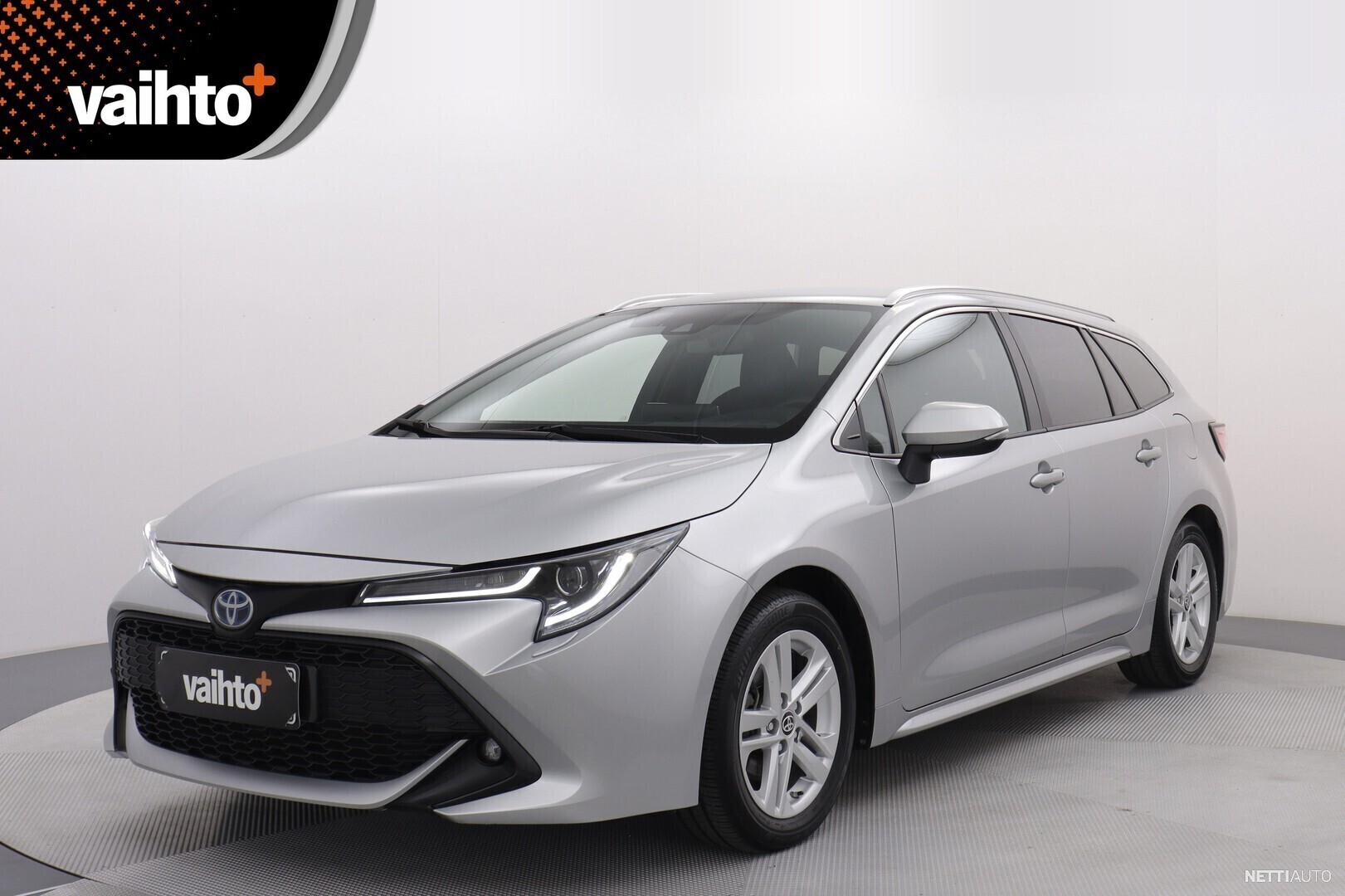 Toyota Corolla **Tehdastakuu / 1-omistaja / Suomiauto / Adap.vak / Keyless / Läm.ratti** Farmari ...