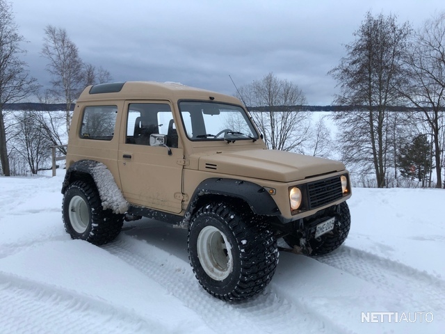 Suzuki SJ413 3D STW SJ413-HIGH ROOF-SJ50V-4X4/2030 Maastoauto SUV 1986 ...