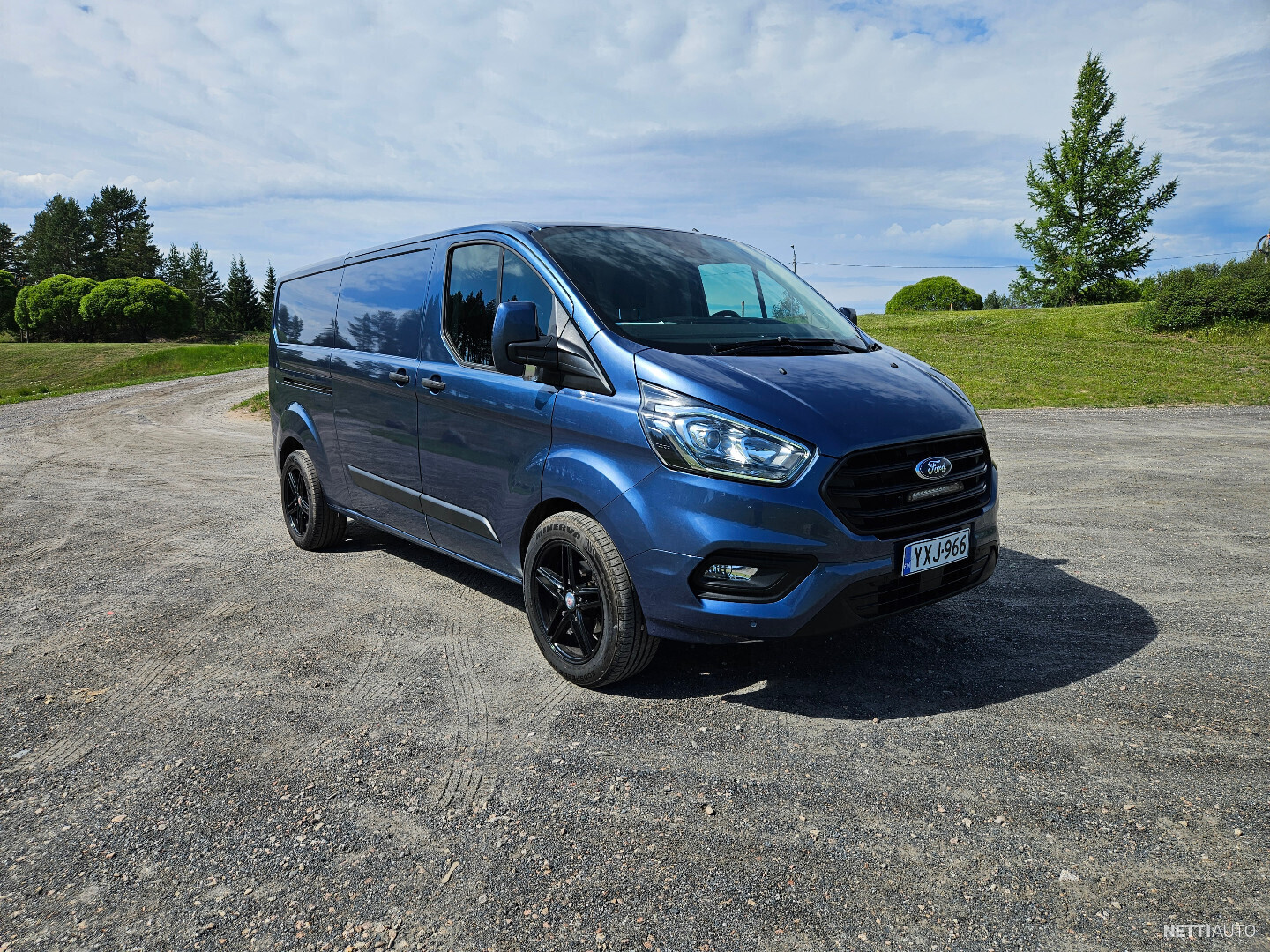 Ford Transit Custom 340 2,0TDCi 170 hv A6 Etuveto Van N1 L2H1 Limited ...