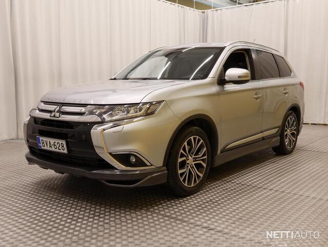 Mitsubishi Outlander 2,2 DI-D Instyle NAVI AT 4WD 7-Paik / Adapt ...
