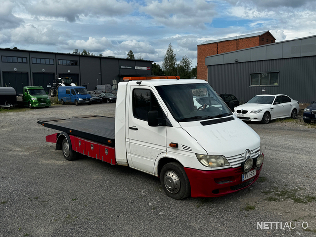 Mercedes-Benz Sprinter Liukulava Hinausauto, Vinssi, Kaukosäädin ...