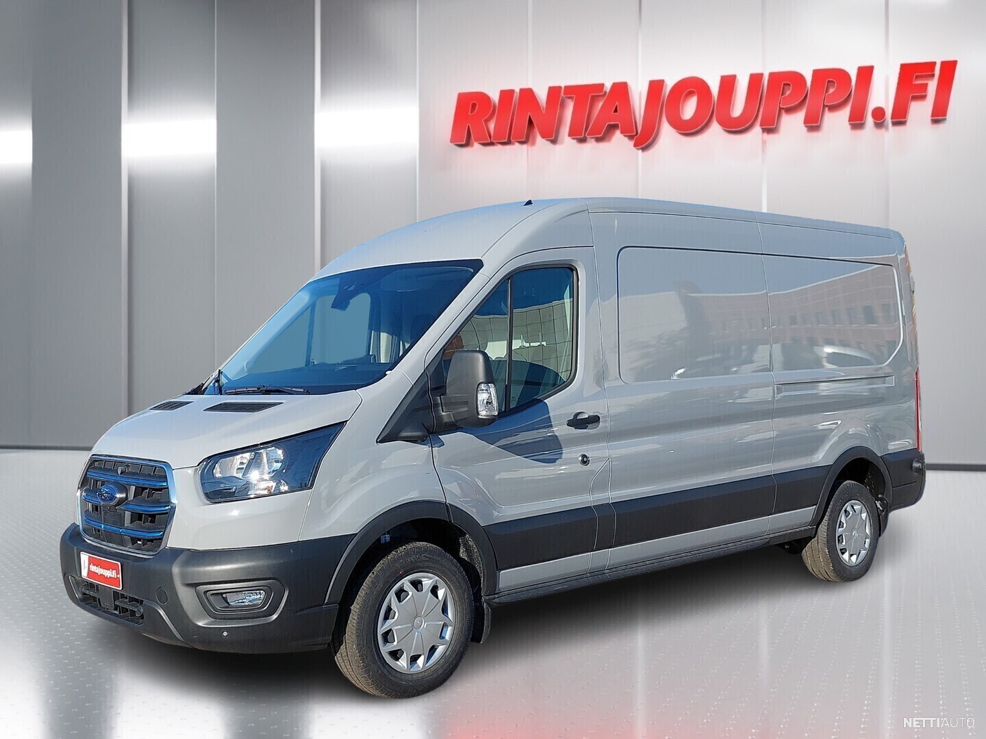Ford Transit E-Transit Van 350 BEV 135 kW / 184 hv RWD-takaveto Trend ...