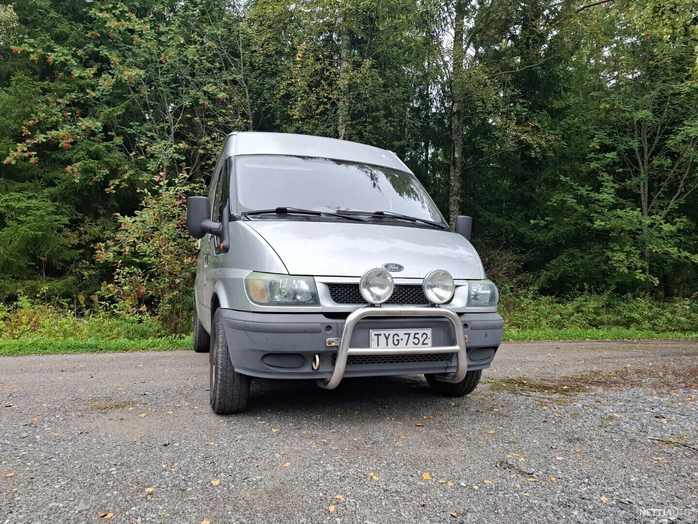 Ford Transit 330L 2.4TDi 120 Vähän ajettu, Juuri katsastettu Puolipitkä - Puolikorkea 2000 ...