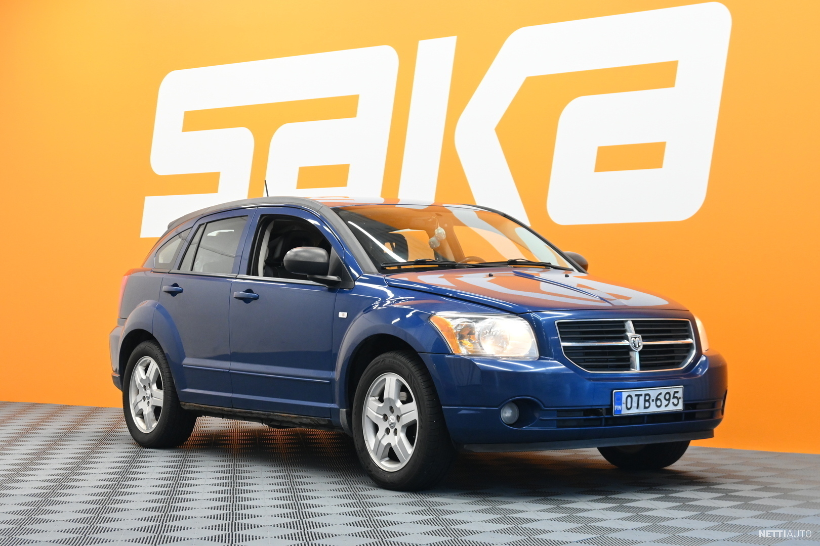 Dodge Caliber 2,0 CRD M6 High Edition ** Myydään huutokaupat.com ...