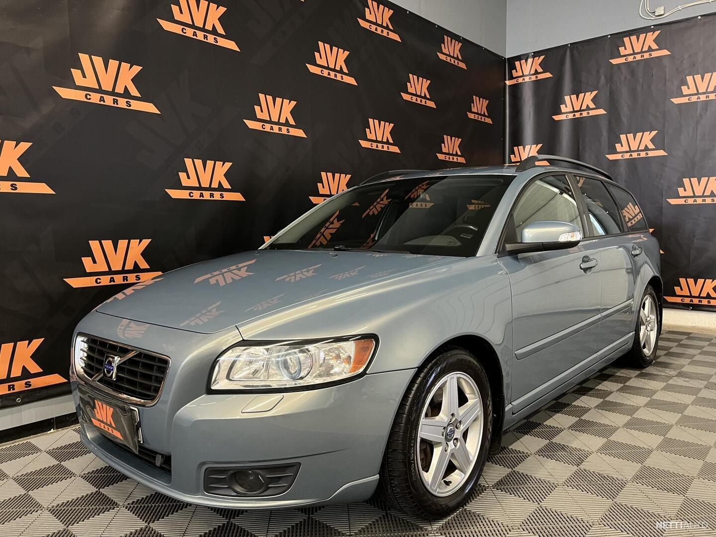 Volvo V50 2,0 D 136hv Momentum Aut 1.Om Suomiauto! JUURI HUOLLETTU & KATSASTETTU! Farmari 2009 ...