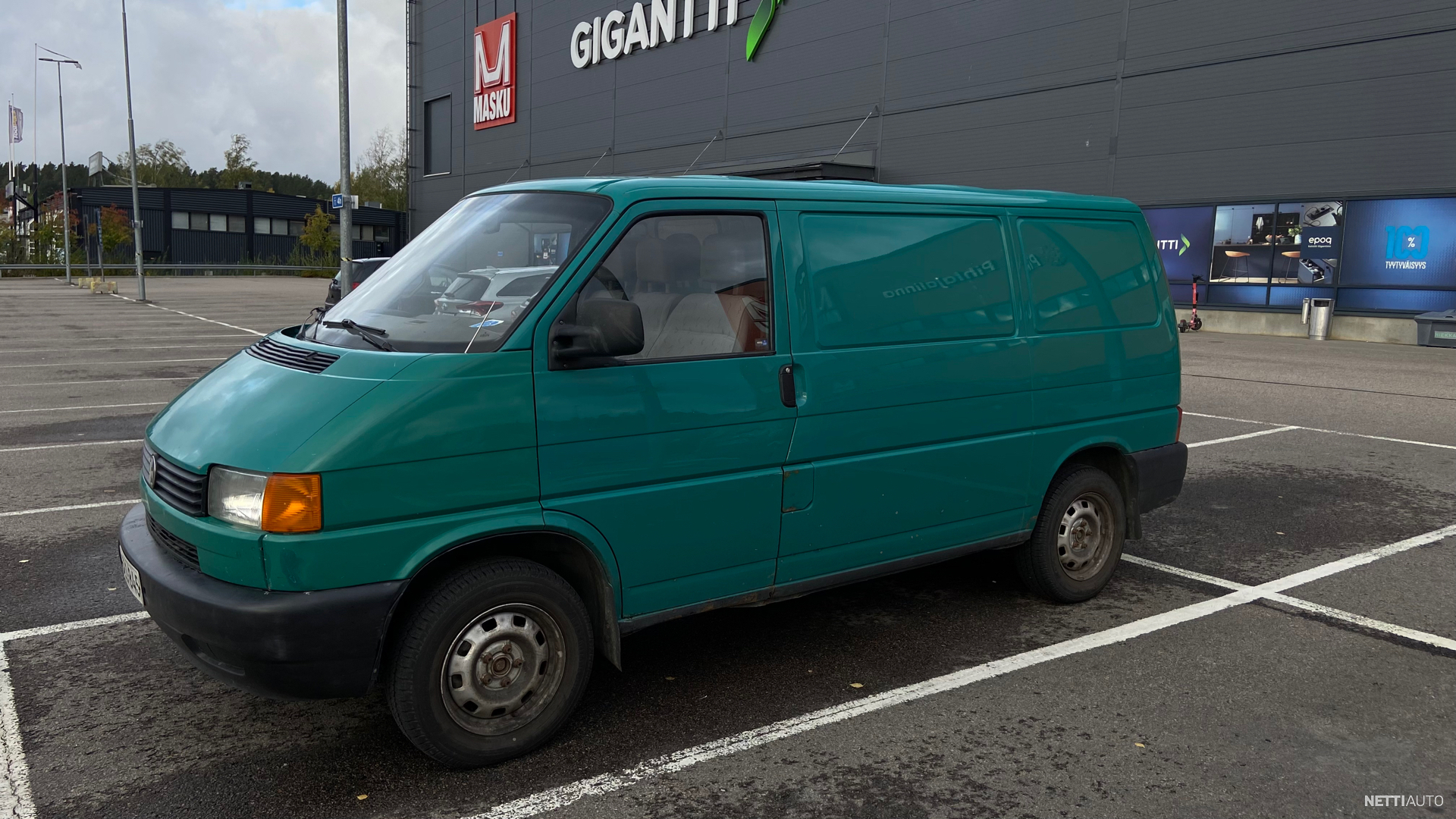 Volkswagen Transporter MPV 2000 - Used vehicle - Nettiauto