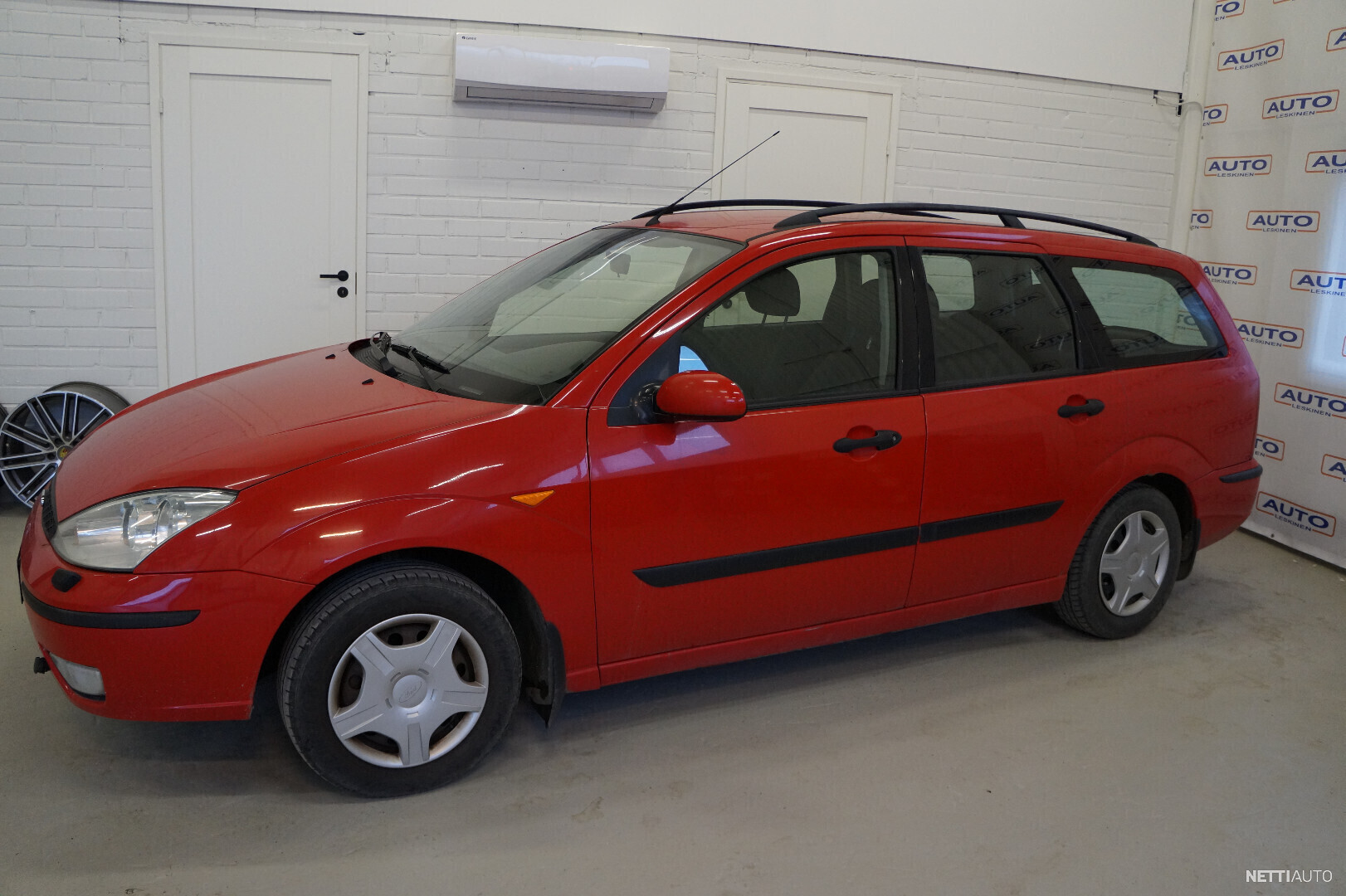 Ford Focus 1.6 Ambiente STW Farmari 2003 - Vaihtoauto - Auto Leskinen - Nettiauto