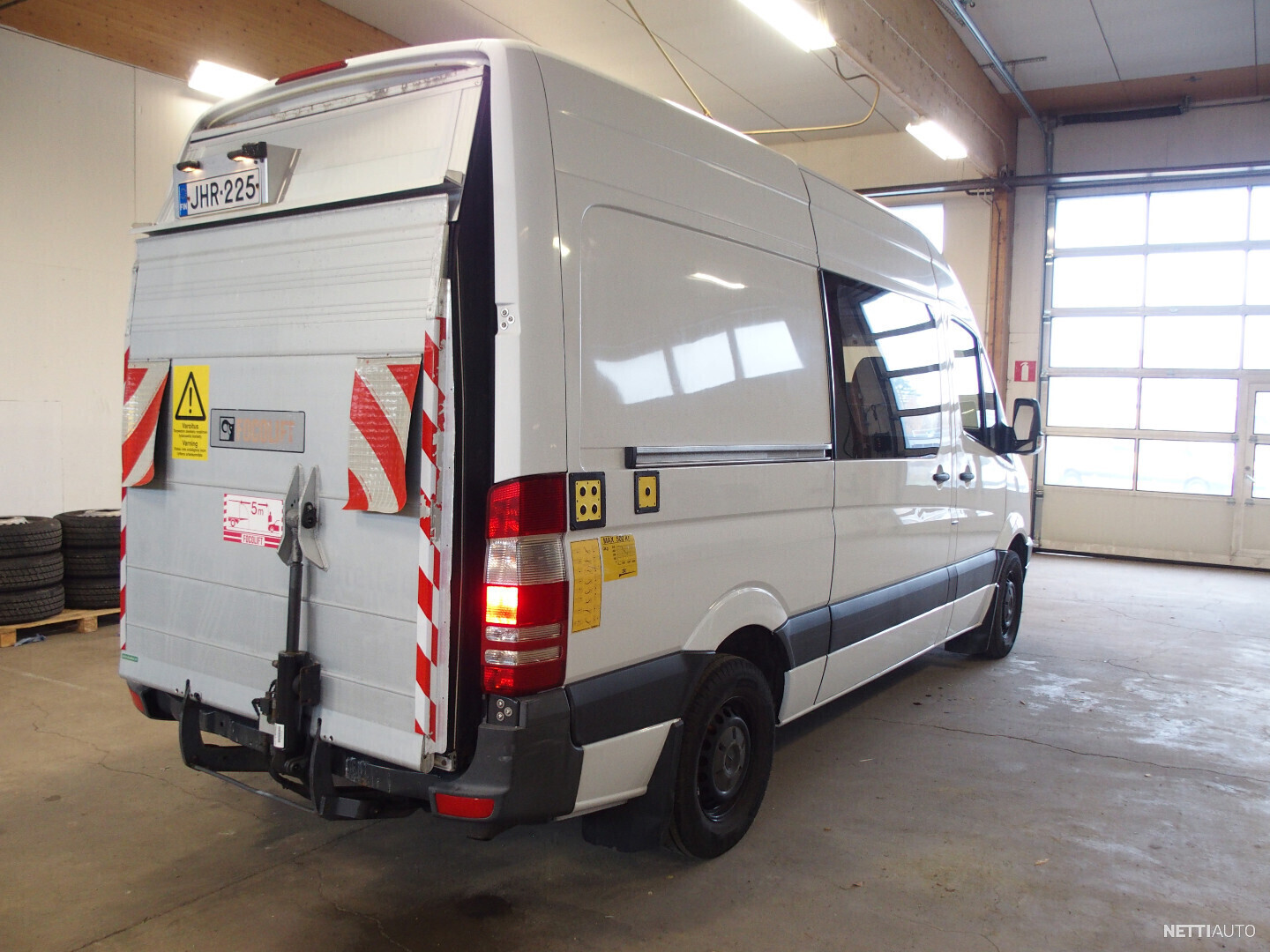 Mercedes-Benz Sprinter 316 NGT Bensa/Kaasu! takalaitanostin tuore leima ...