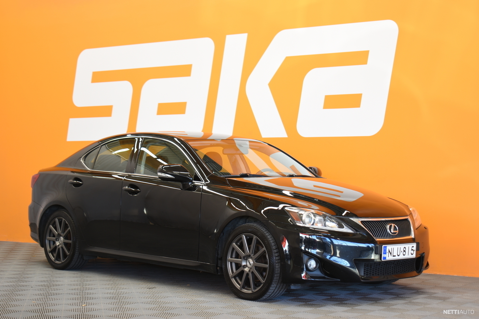 Lexus IS 250 aut. Dynamic ** Cruise / Xenon / Avaimeton käynnistys ...