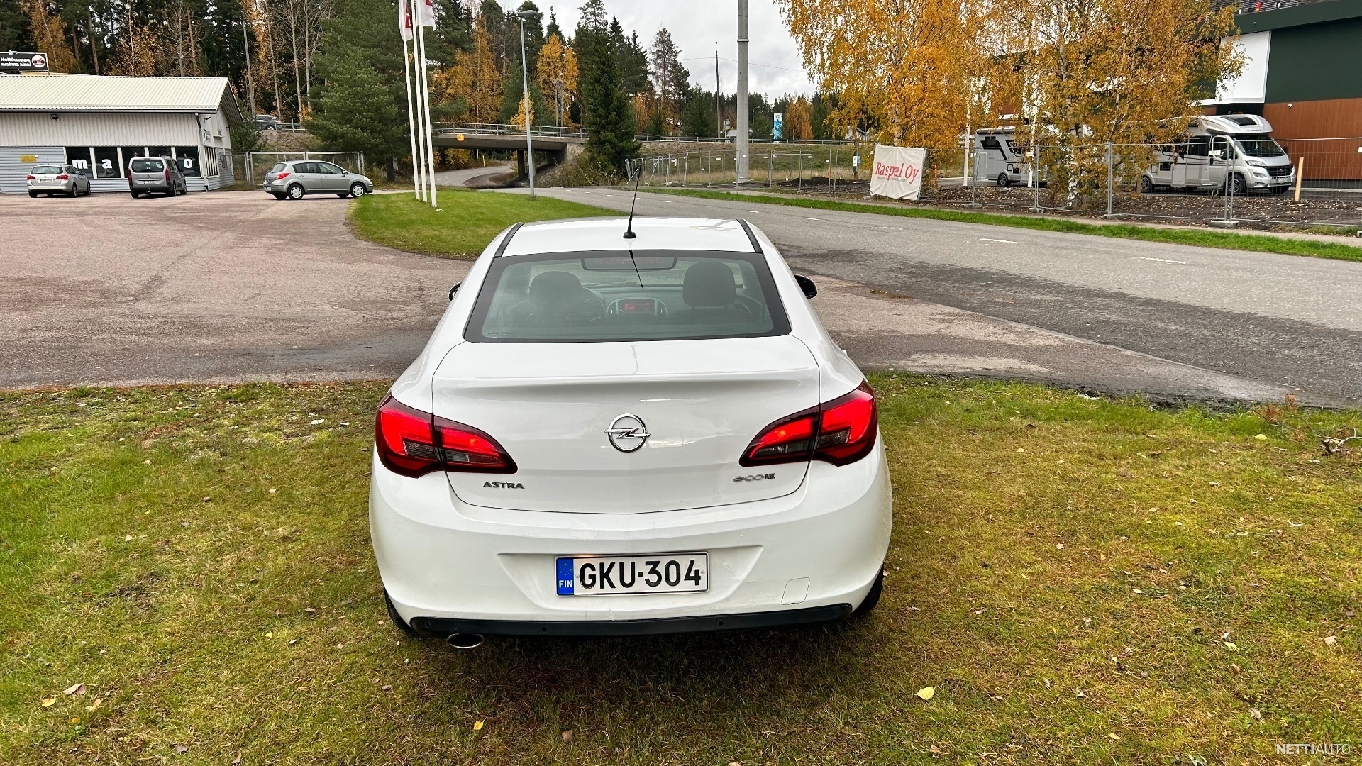 Opel Astra 4-ov 1,4 Turbo ecoFLEX Start/Stop 103kW MT6 Cosmo Porrasperä ...