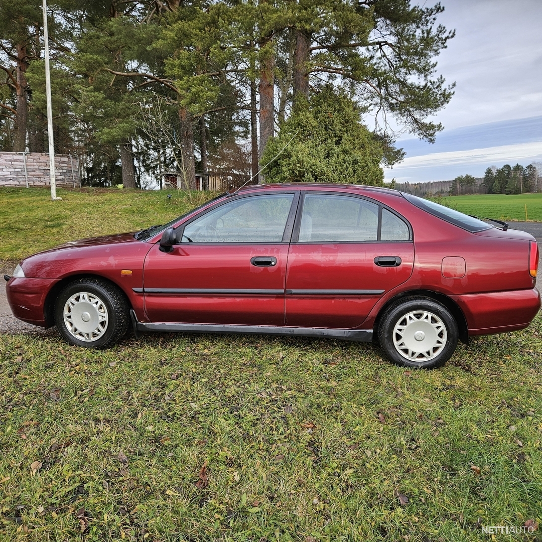 Mitsubishi Carisma 1.6 4d A GLX Porrasperä 1998 - Vaihtoauto - Nettiauto