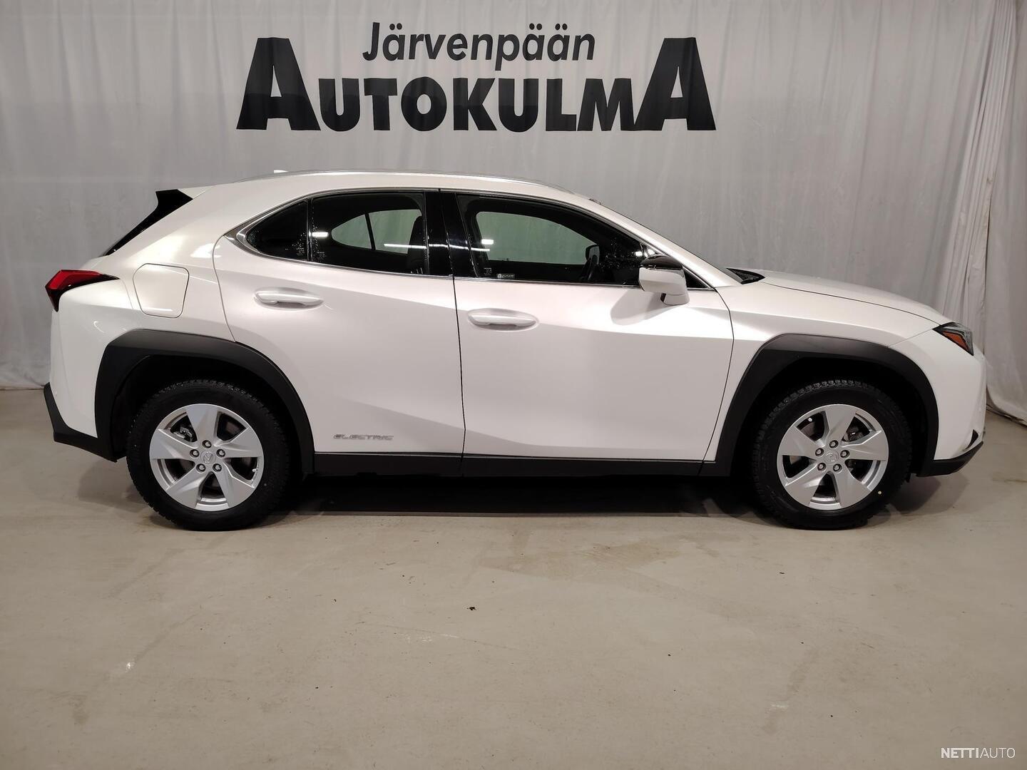 Lexus UX 300e Premium , Aktiivi vakkari / Ilmastoidut istuimet ...