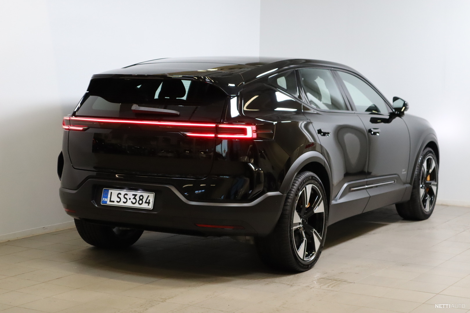 Polestar 3 Long range Dual motor 111 kWh Plus Pilot Maastoauto SUV 2024 ...
