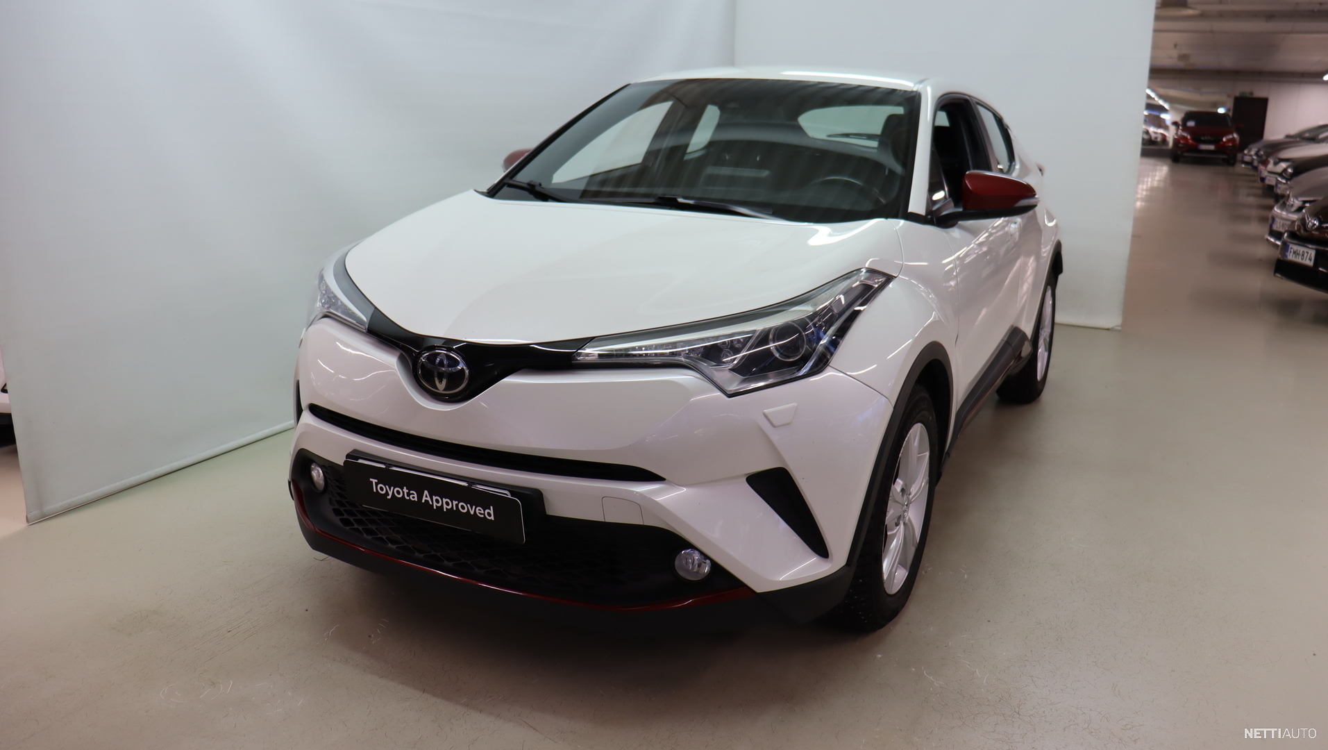 Toyota C-HR 1,2 T Active Plus Maastoauto SUV 2016 - Vaihtoauto - Nettiauto