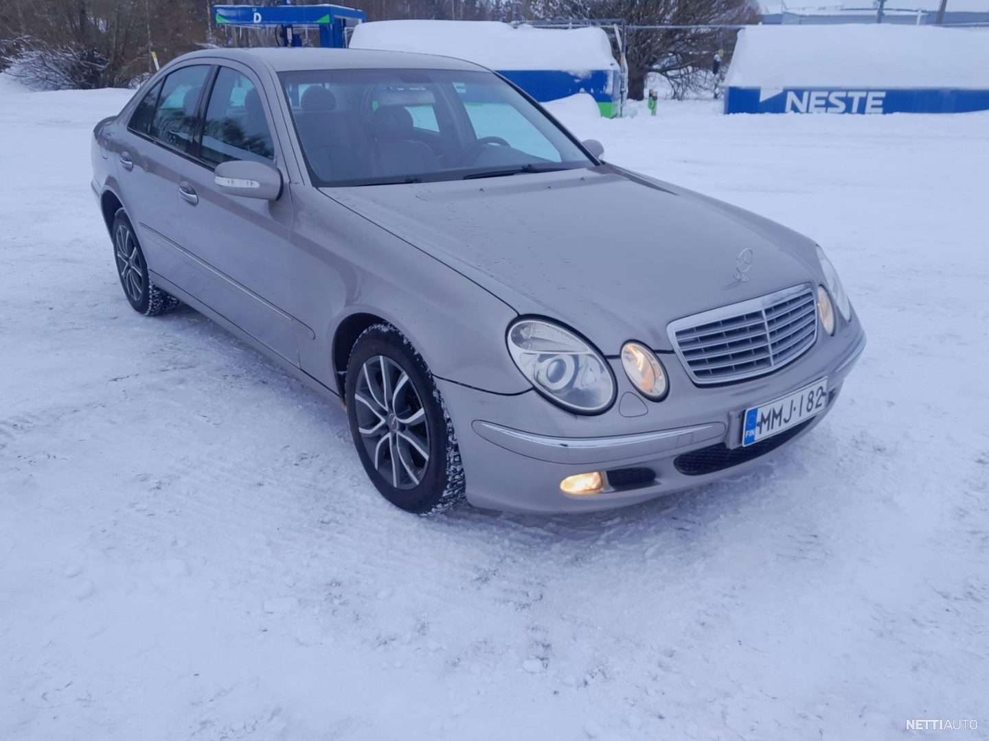 Mercedes-Benz E 220 CDI 4d A Elegance .. seur.kats 01/26 siisti peli..kesäaluset 18* Porrasperä ...