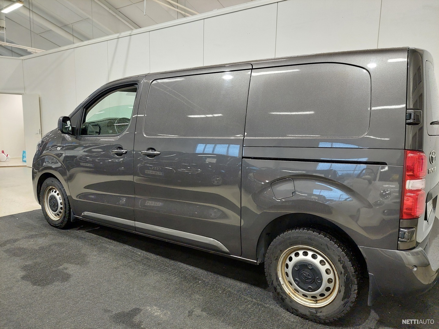 Toyota Proace L1 2,0 D 120 Automaatti 5-ovinen // 1-om // sis.alv Muu ...