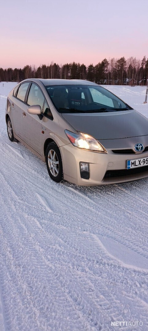 Toyota Prius HSD Sol 5ov Viistoperä 2011 - Vaihtoauto - Nettiauto