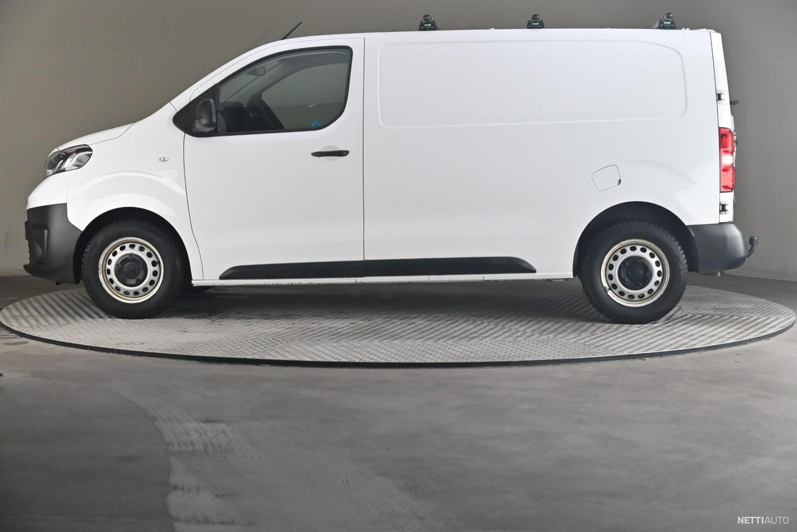 Toyota Proace L1 2,0 D 120 Erillinen kuormatila 2020 - Vaihtoauto ...