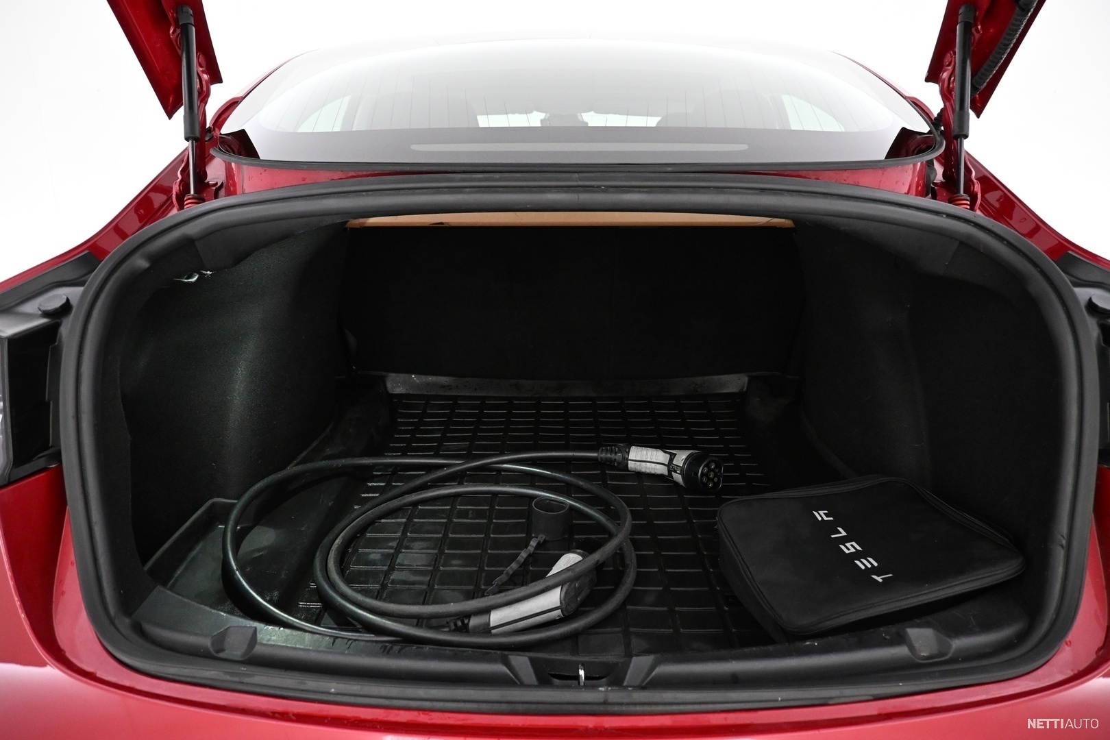 Tesla Model 3 Standard RWD Plus ** Autopilot / Intel Atom ...