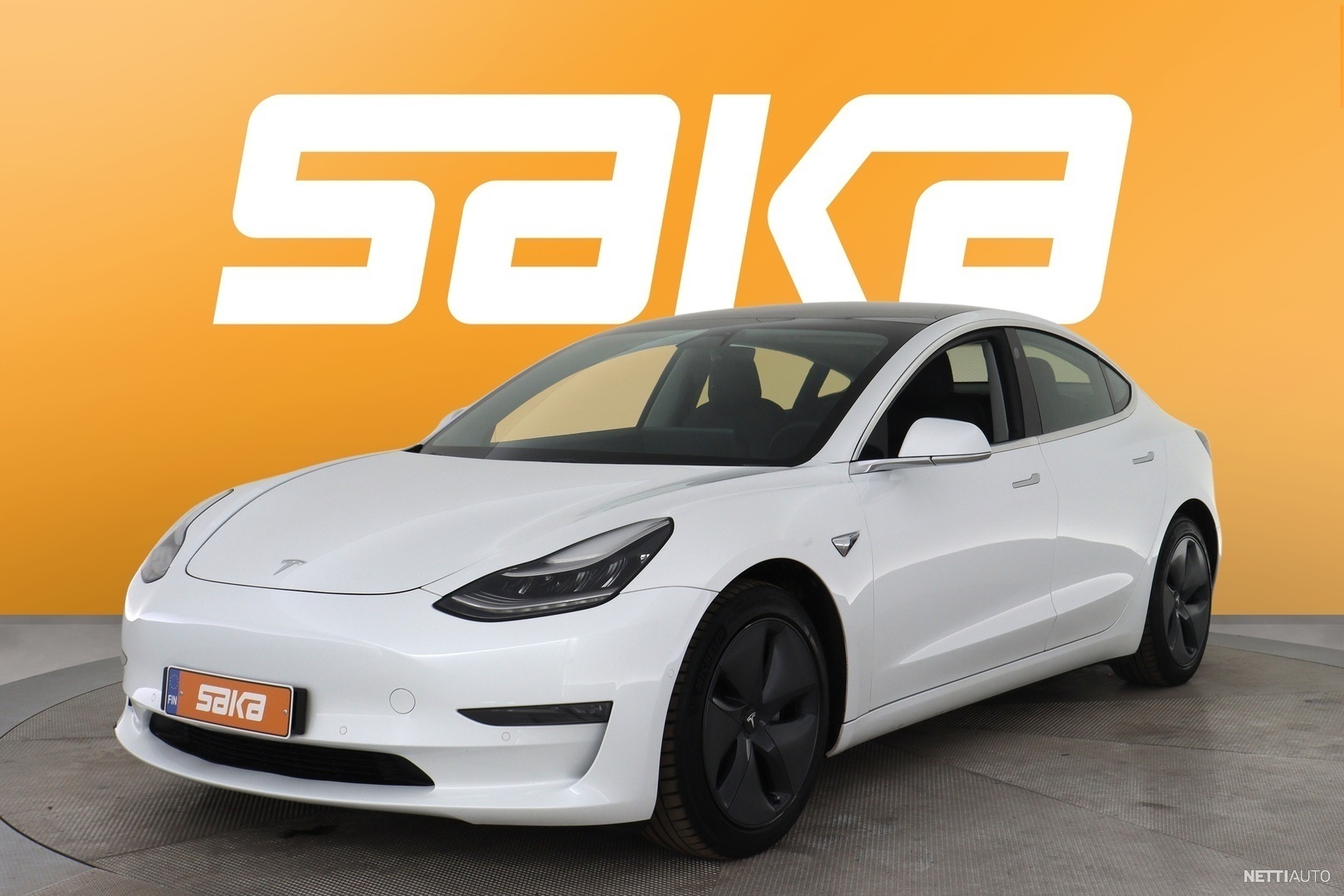 Tesla Model 3 Long-Range Dual Motor AWD ** Autopilot / Lisälämmitin ...
