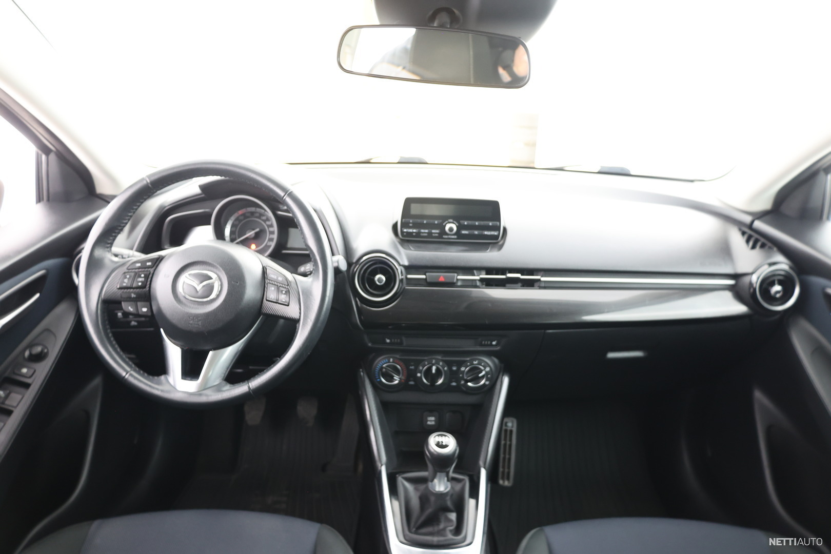 Mazda 2 5HB 1,5 (90) SKYACTIV-G Premium 5MT 5ov AC1 Viistoperä 2015 - Vaihtoauto - Nettiauto