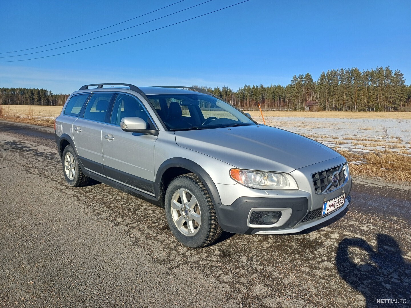 Volvo XC70 2,4D AWD aut Summum *Täydellinen huoltokirja* Webasto* Farmari 2010 - Vaihtoauto ...