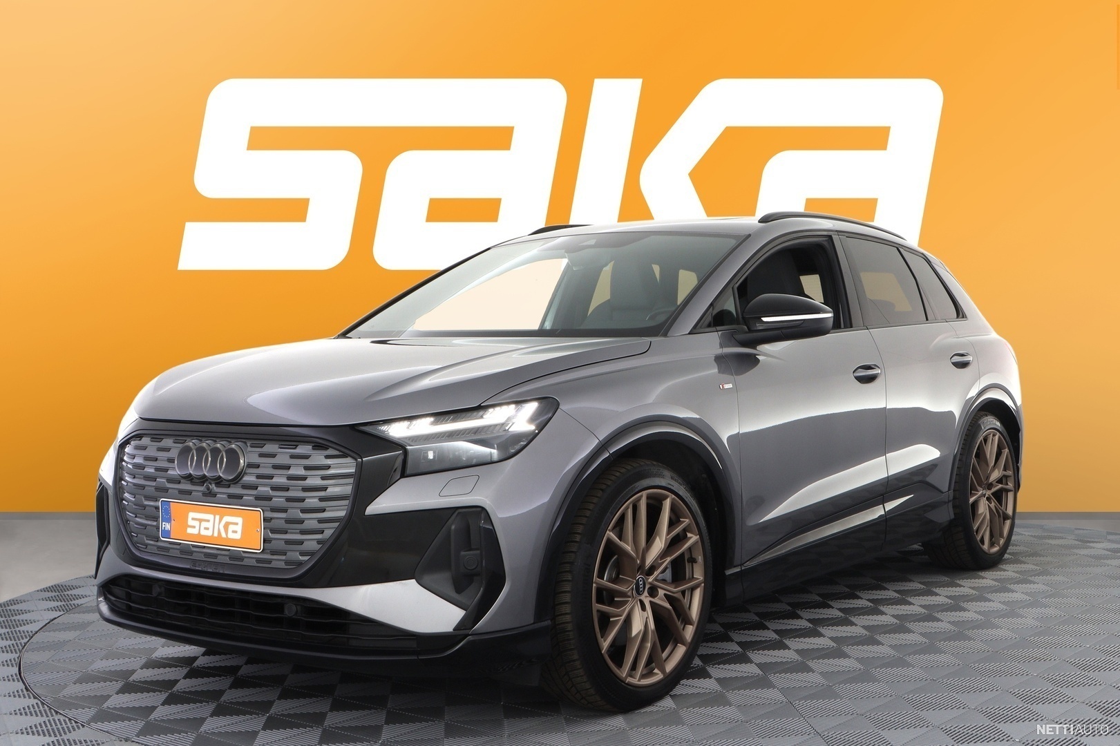 Audi Q4 e-tron 50 e-tron quattro S-Line ** Vetokoukku / Adapt. Vakkari ...
