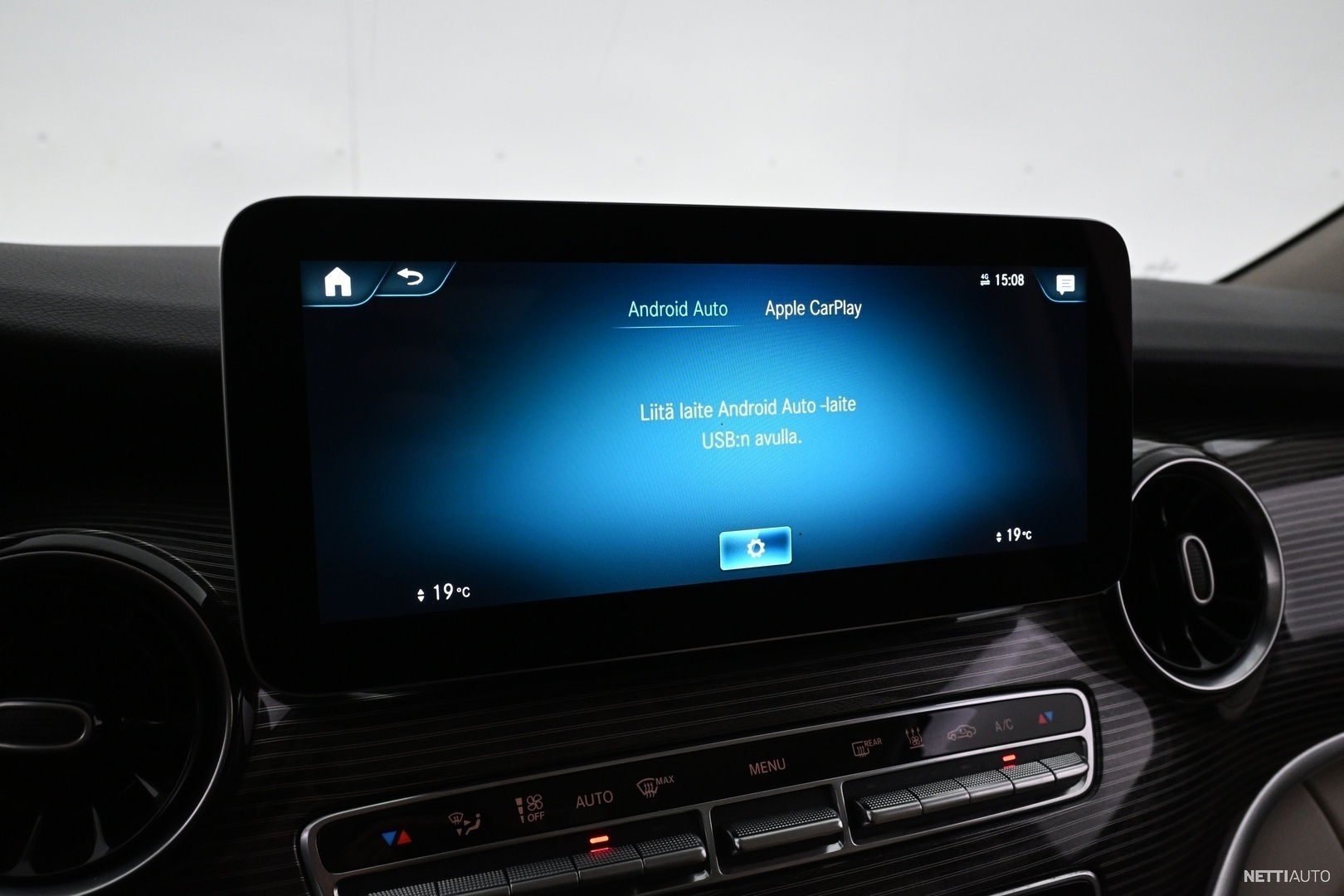 Mercedes-Benz EQV 300 e keskipitkä A2 ** Burmester / MBUX / 360° / ILS ...