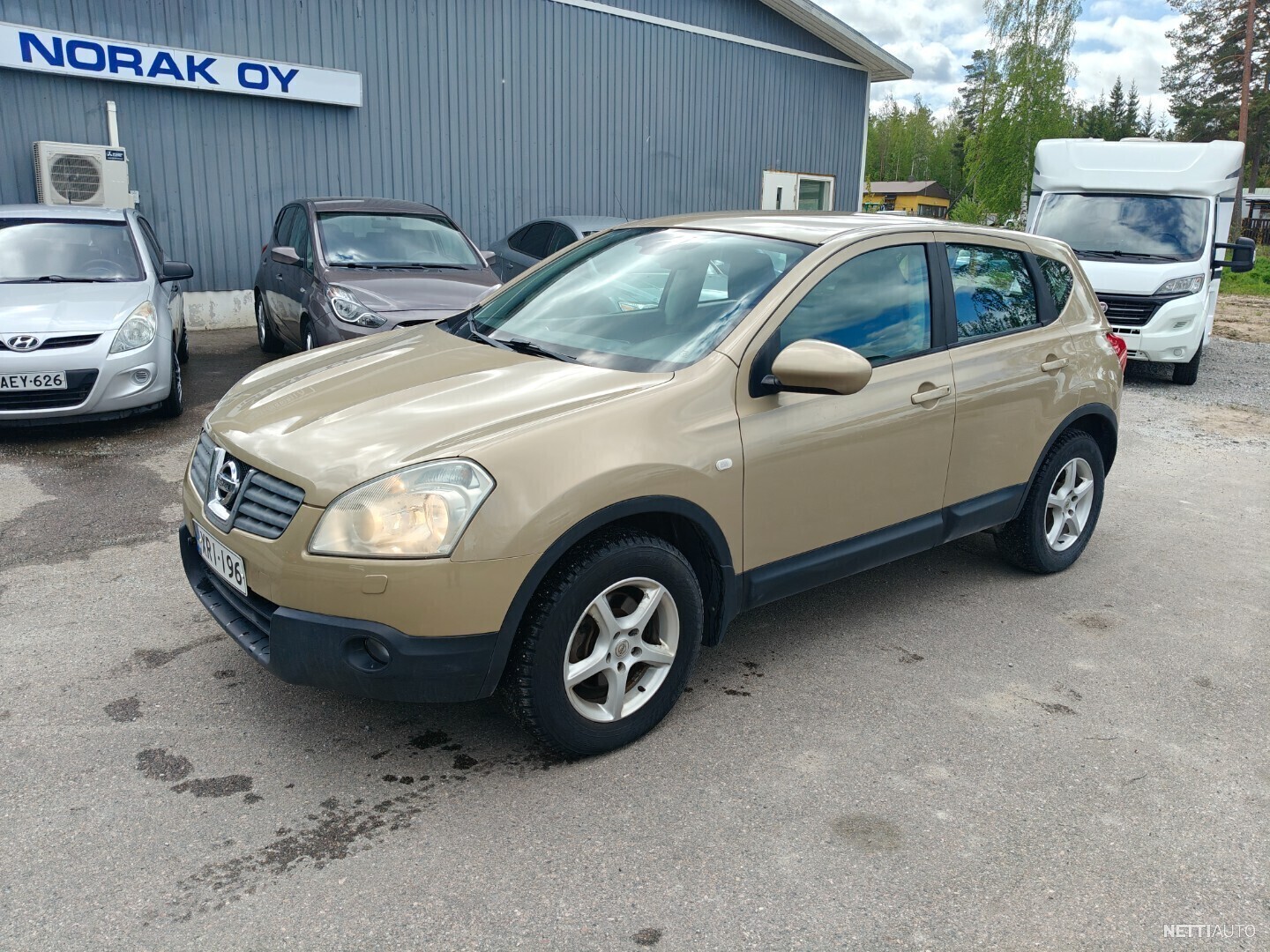 Nissan Qashqai 2.0i 4x4 6v Manuaali 147TKM. Maastoauto SUV 2007 - Vaihtoauto - Nettiauto