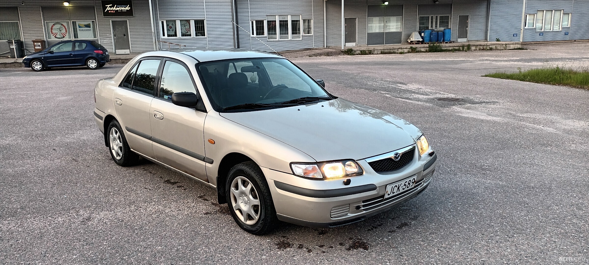 Mazda 626 1.8 4d Basic Sedan 1998 - Vaihtoauto - Nettiauto