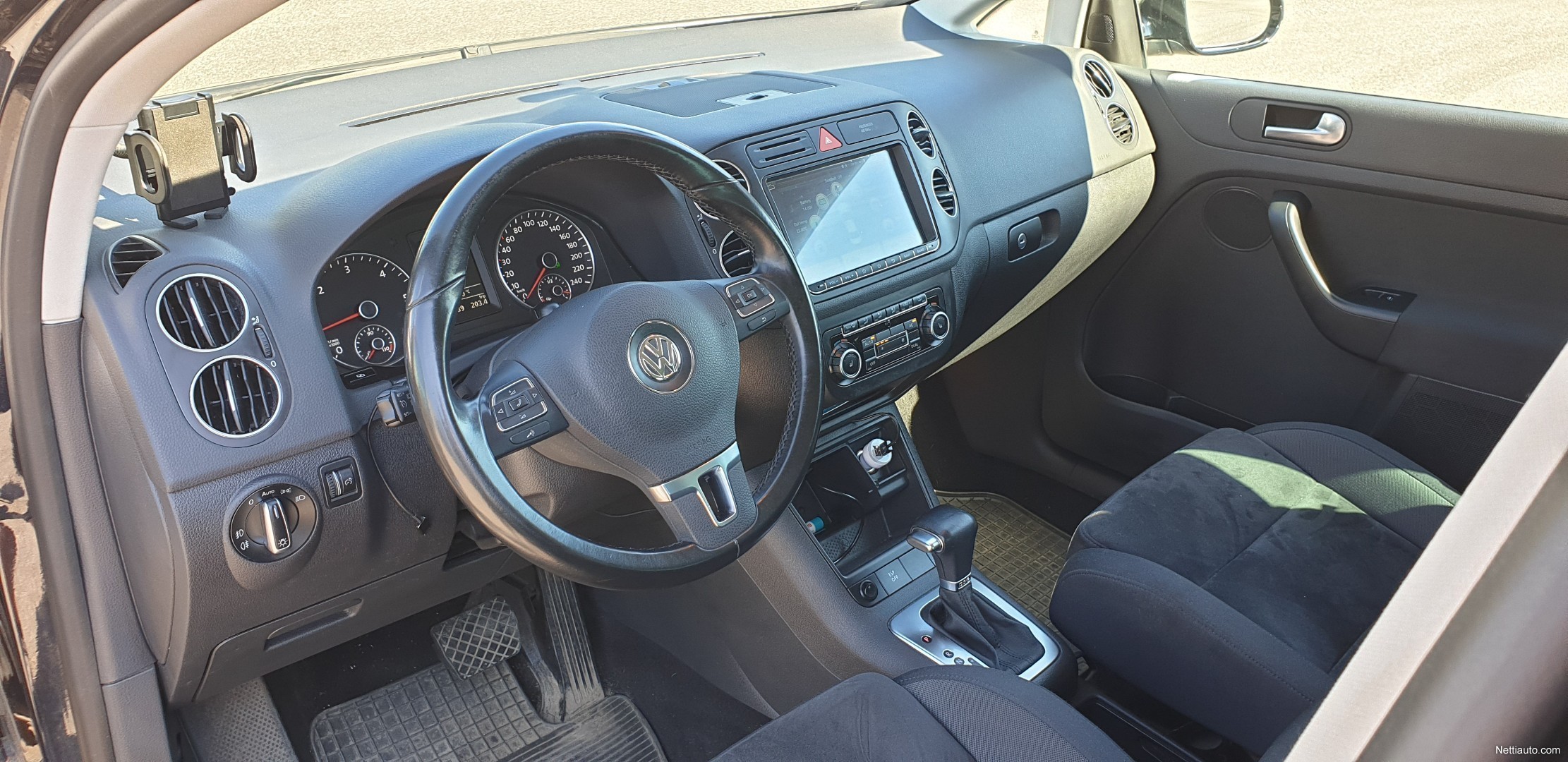 Volkswagen Golf Plus kokemuksia - Lue käyttäjien autoarvostelut - Nettiauto