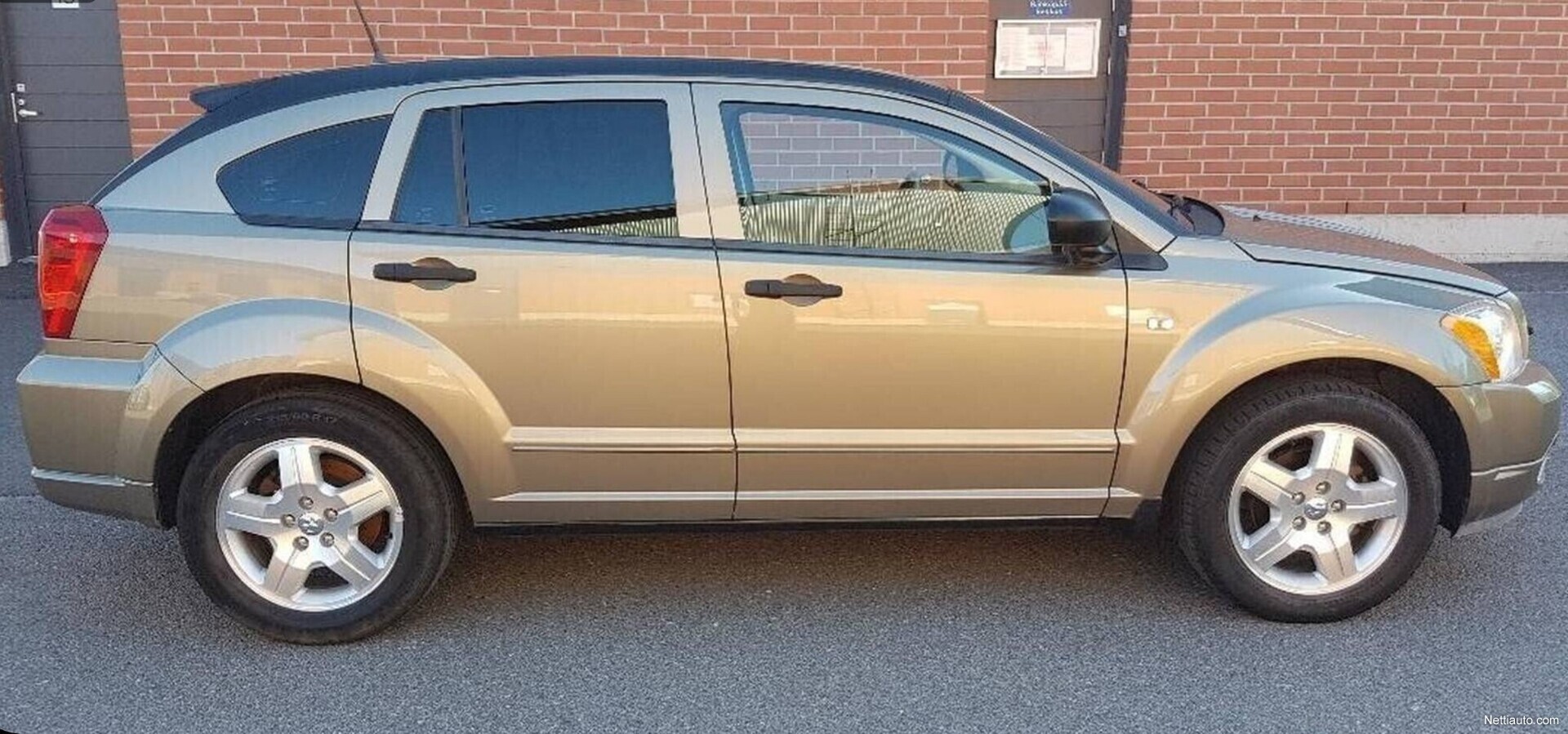 Dodge Caliber kokemuksia - Lue käyttäjien autoarvostelut - Nettiauto
